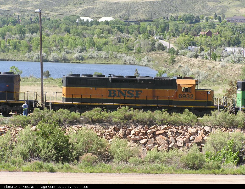 BNSF 6932